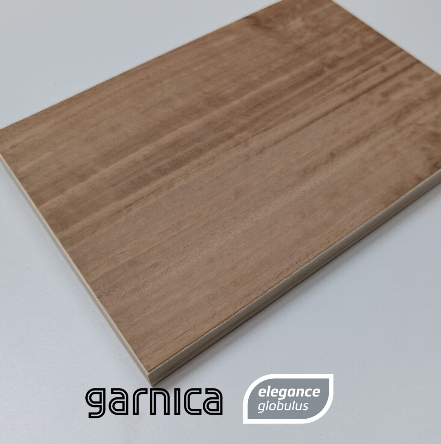 Tablero Contrachapado Laminado con Núcleo Premium de Chopo Europeo ...